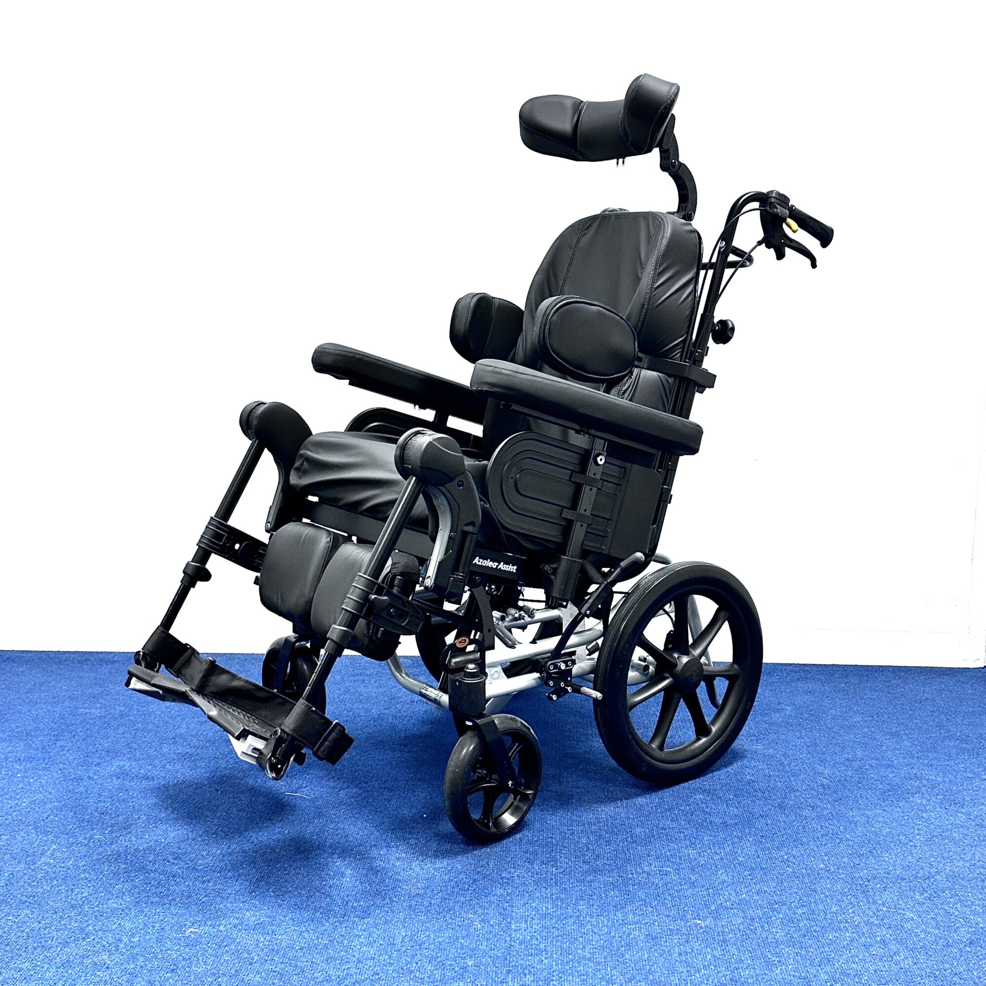 Rea Azalea Assist Tilt-in-Space wheelchair - Recare